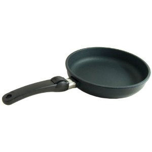 SKK Titanium 2000 Plus Non-Stick Pans - Richmond Cookshop